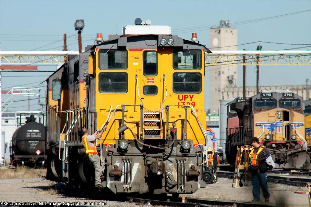 UPY 1329, UP 312 UP 5795 & UP 6290